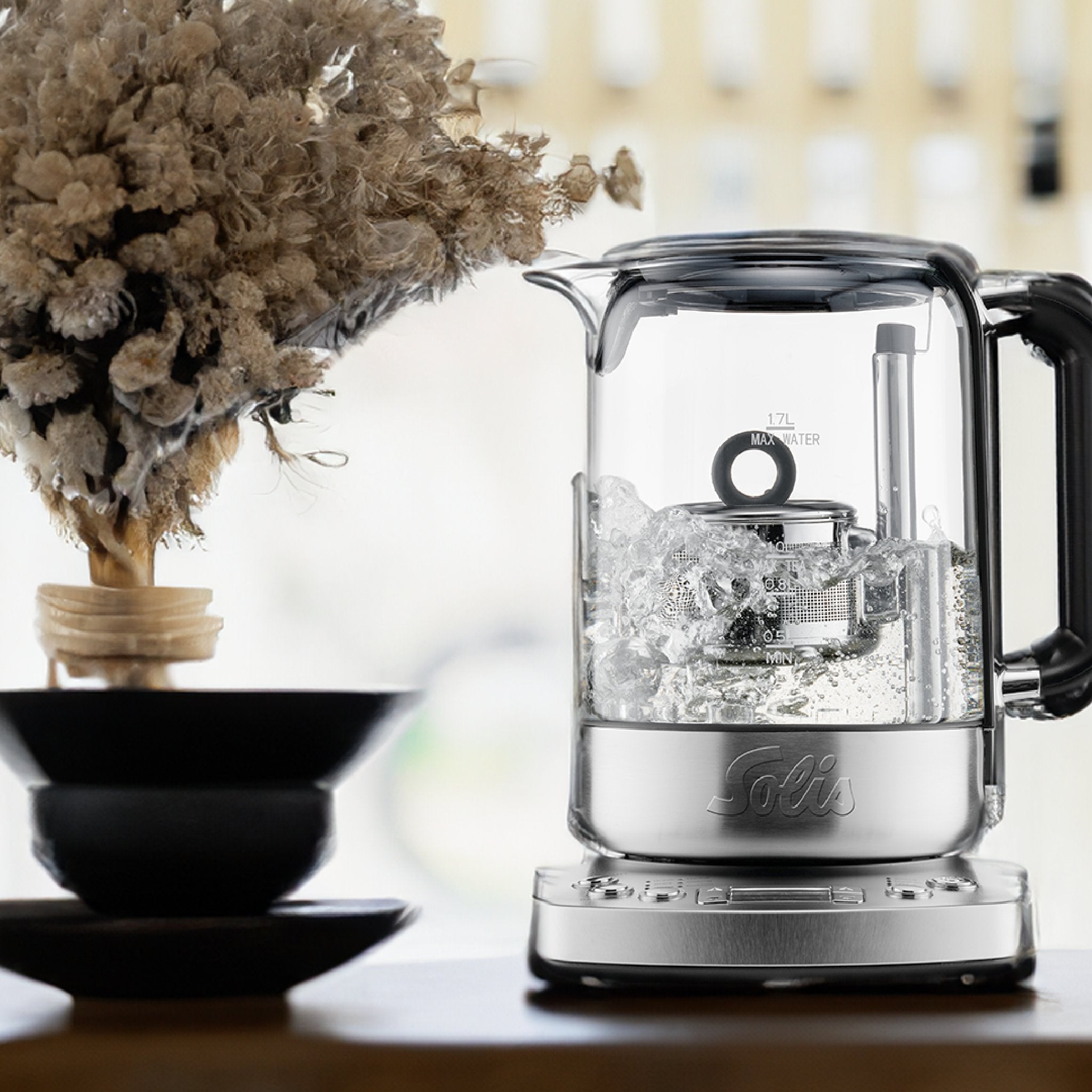 Solis Electric Kettles | Modern Design & Precise Temperature – Solis Global